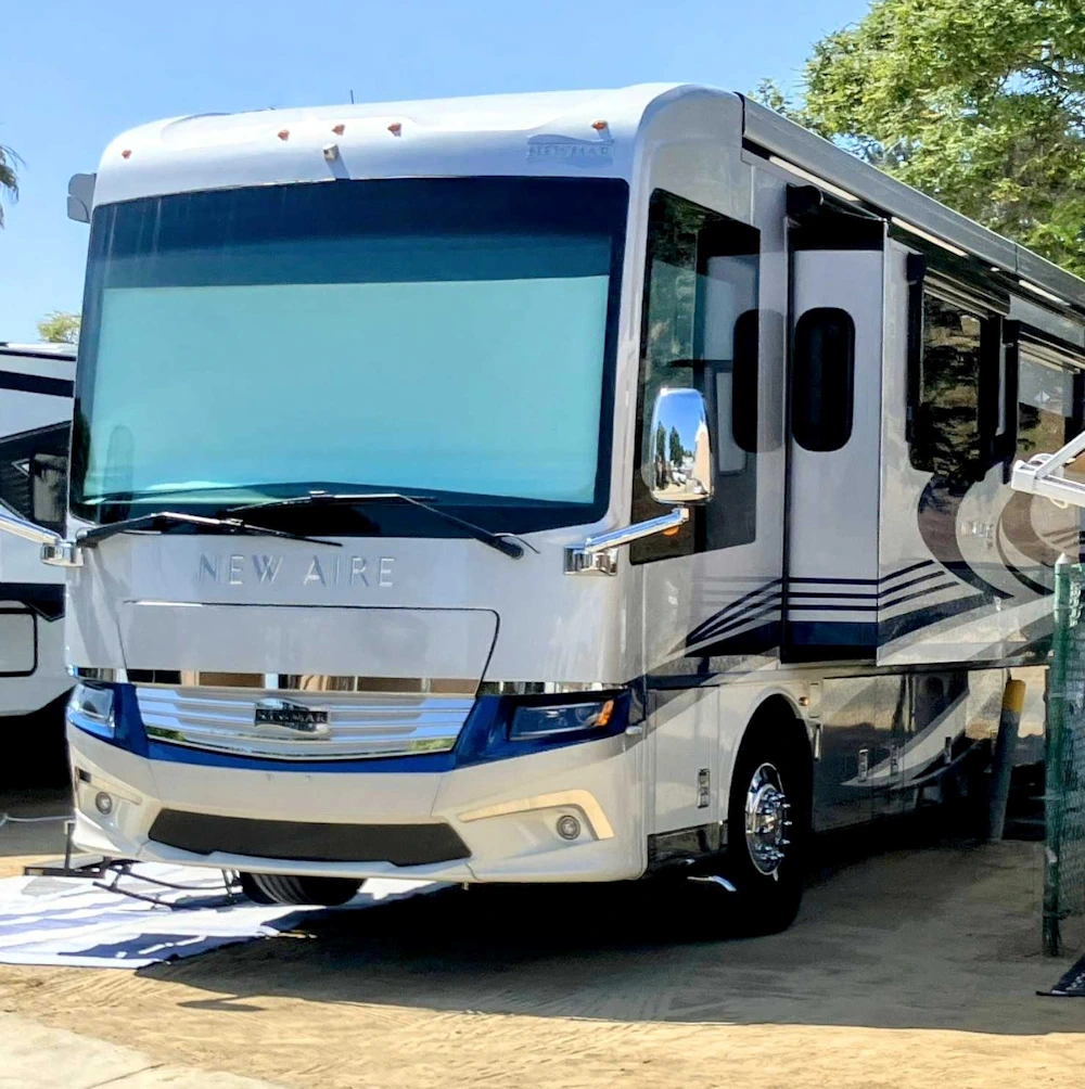 The Complete Newmar Motorhome Guide - ExplainGenie