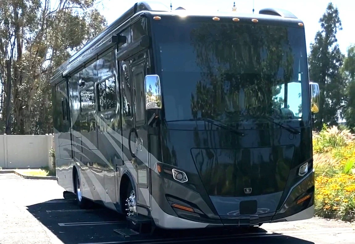 The Complete Tiffin RV Guide - ExplainGenie